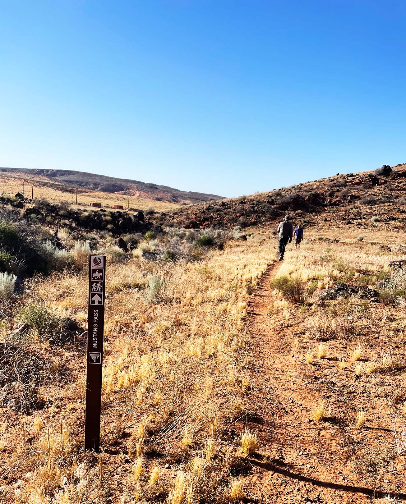 Hike 20: Mustang Pass Trail | aomi3 now